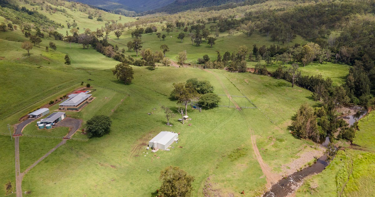 111 Left Hand Branch Road, Darlington QLD 4285 - property.com.au