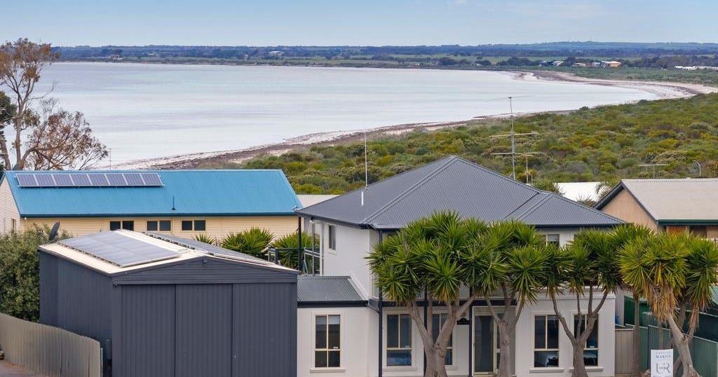 15 Marion Bay Road, Corny Point SA 5575 - property.com.au