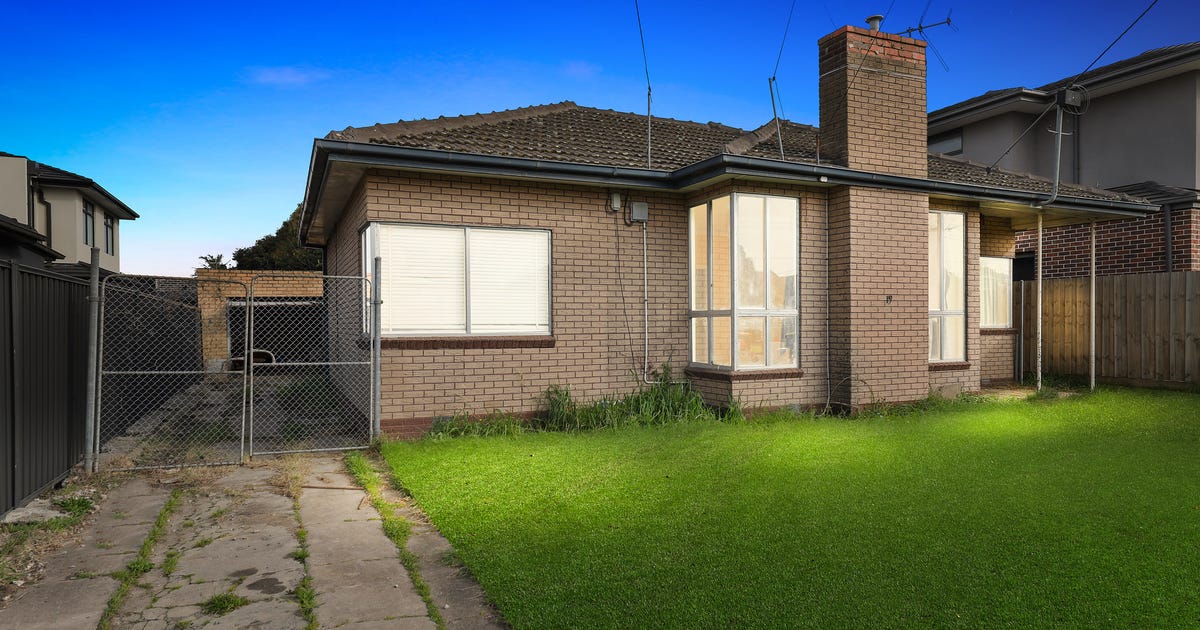 19 Harlington Street, Clayton VIC 3168 - property.com.au