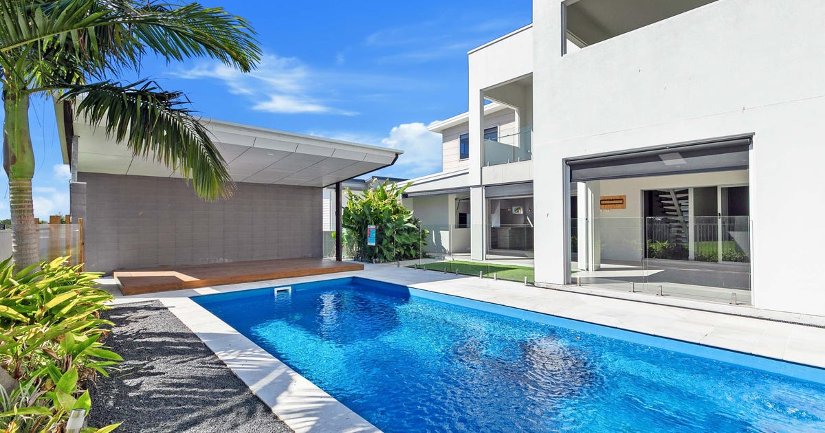 33 Christensen Street, Urraween QLD 4655 - property.com.au