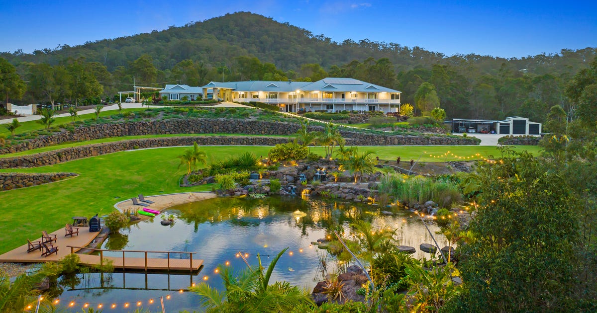 22 Garlinge Court, Bonogin QLD 4213 - property.com.au