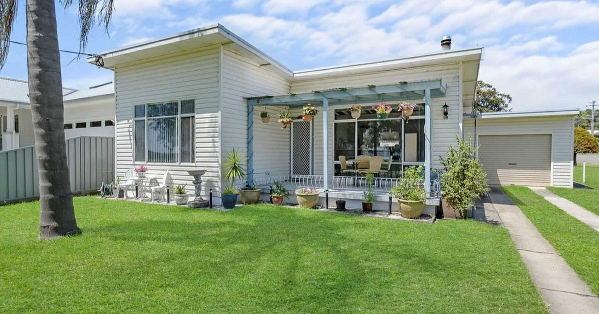 58 Lucinda Avenue, Killarney Vale NSW 2261 - property.com.au