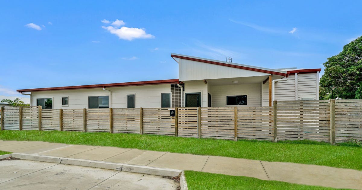 30 Holyoak Avenue, Oonoonba QLD 4811 - property.com.au