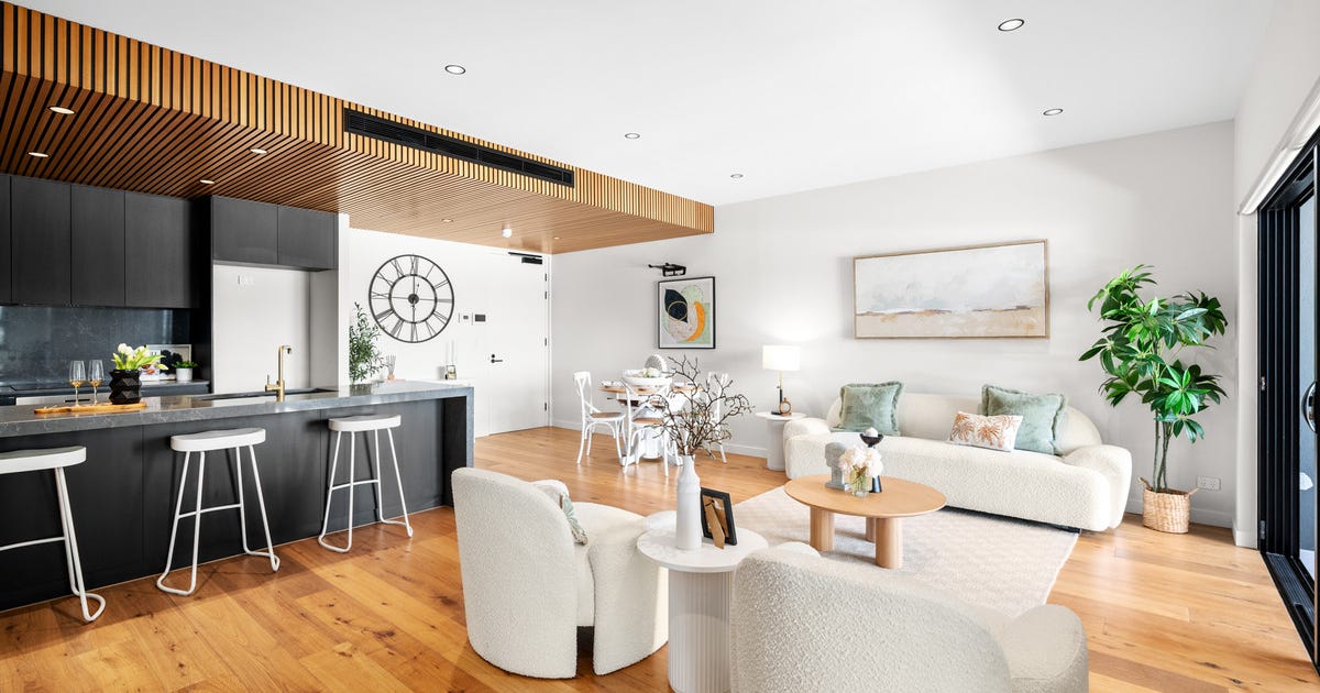 502/25 Bank Street, West End QLD 4101 - property.com.au