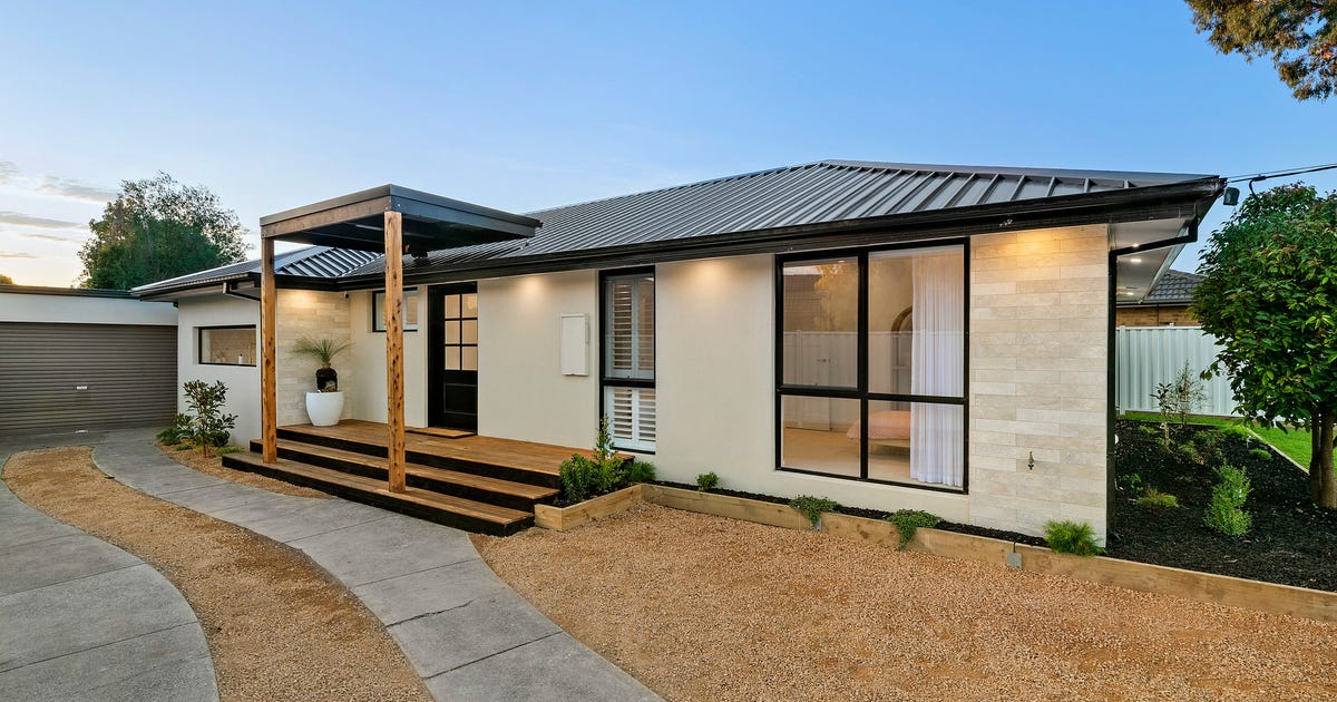 11 Greenbrook Drive, Epping VIC 3076 - property.com.au