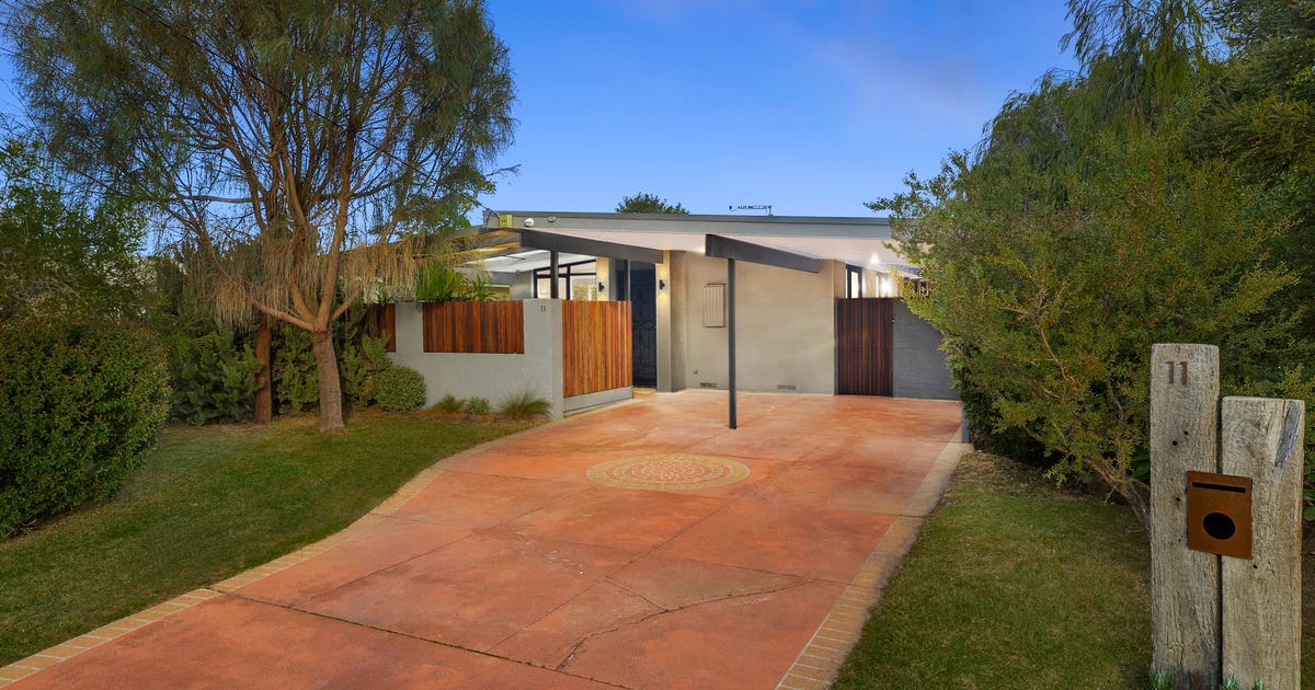 11 Hakea Avenue, Capel Sound VIC 3940 - property.com.au