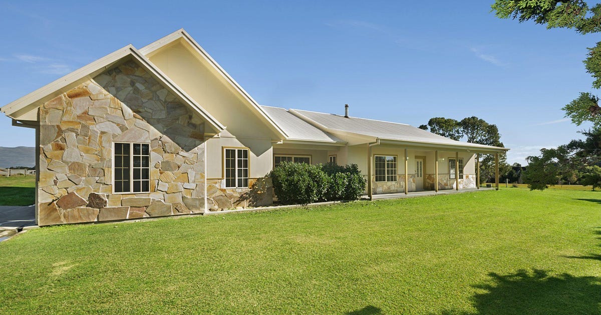 30 Eric Drive, King Creek NSW 2446 - property.com.au