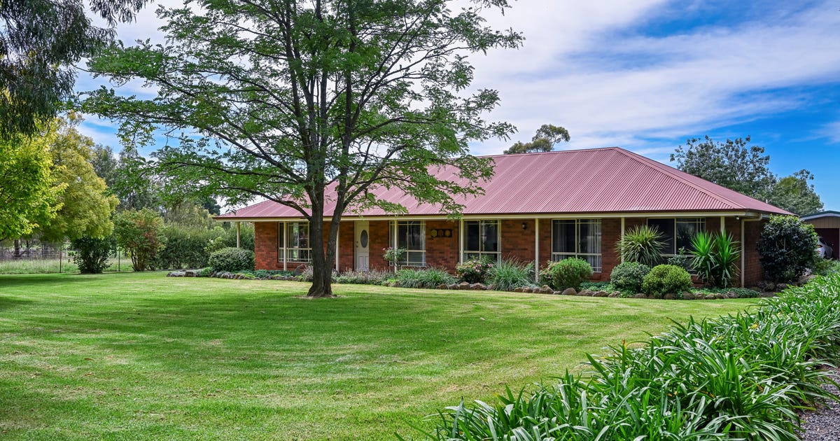 58 Strachan Road, Spring Hill NSW 2800 - property.com.au