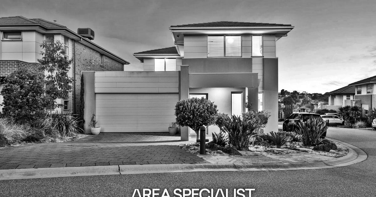 1 Barrier Reef Circuit, Endeavour Hills VIC 3802 - property.com.au