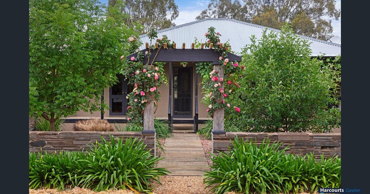 36 Wakefield Street, Mintaro SA 5415 - property.com.au