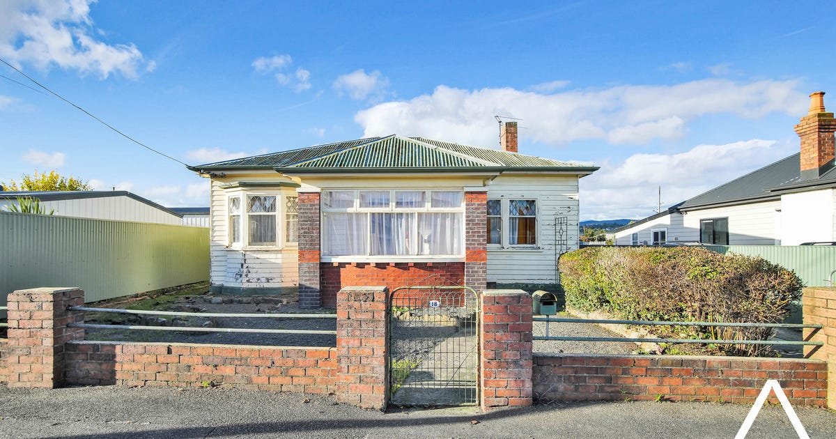 18 Oswald Street, Invermay TAS 7248 - property.com.au