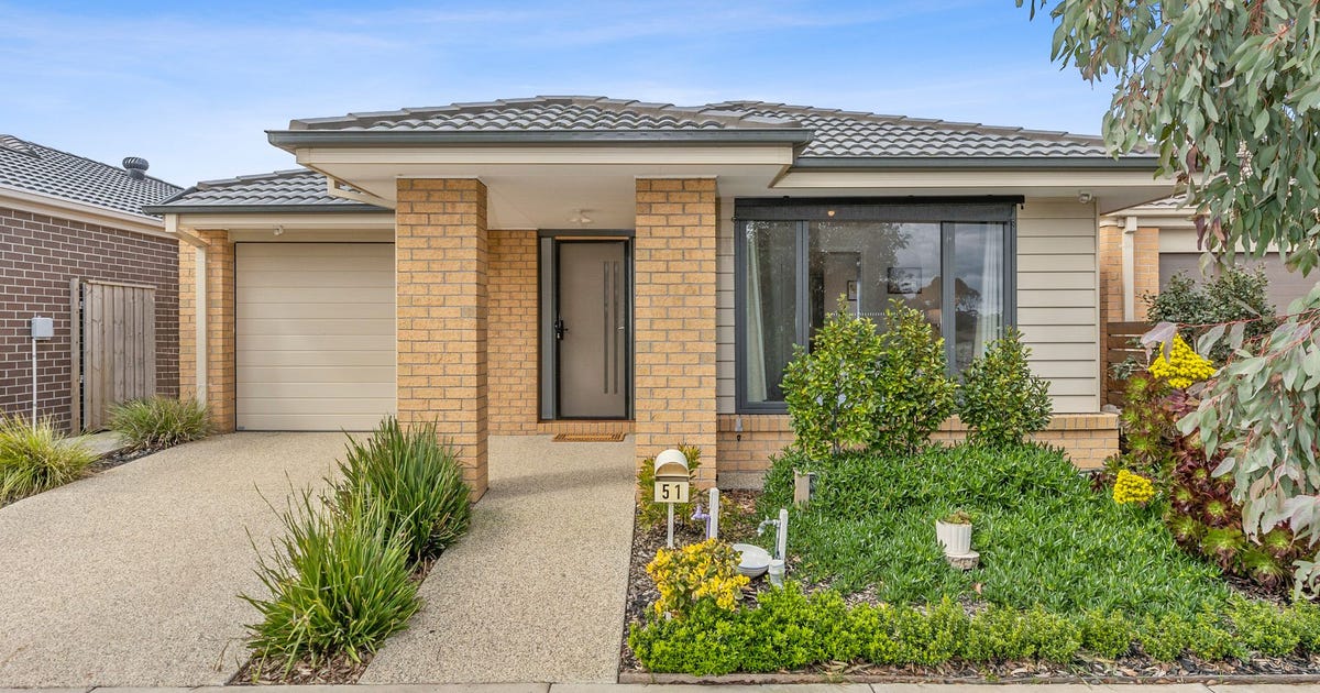 51 Everton Cres, Charlemont VIC 3217 - property.com.au