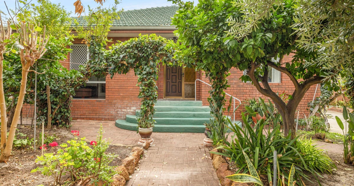 47 Raymond Street, Yokine WA 6060 - property.com.au