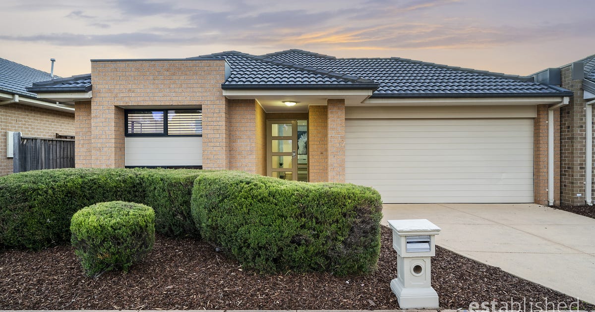 6 Cutter Lane, Point Cook VIC 3030 - property.com.au