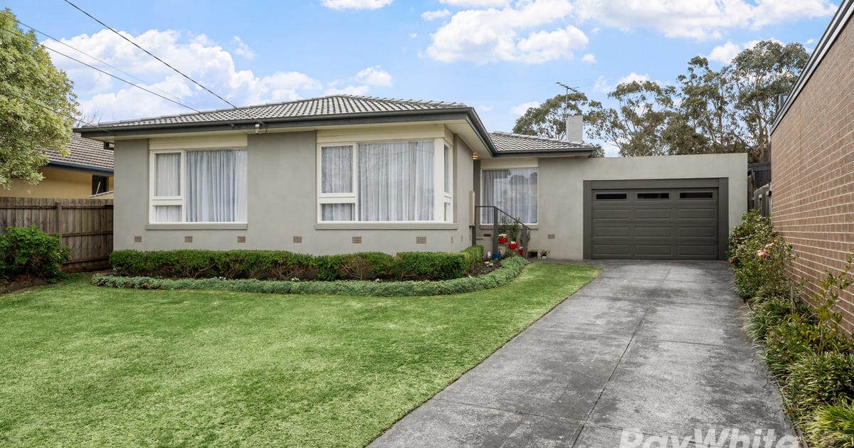 48 Gladesville Drive, Bentleigh East VIC 3165 - property.com.au