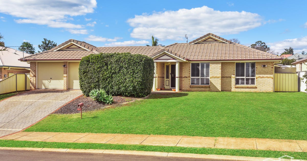 576 Hume Street, Middle Ridge QLD 4350 - property.com.au