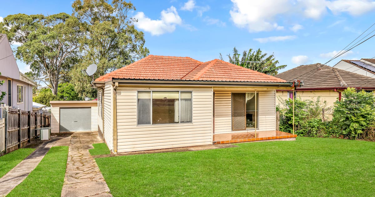 11 Mamie Avenue, Seven Hills NSW 2147 - property.com.au