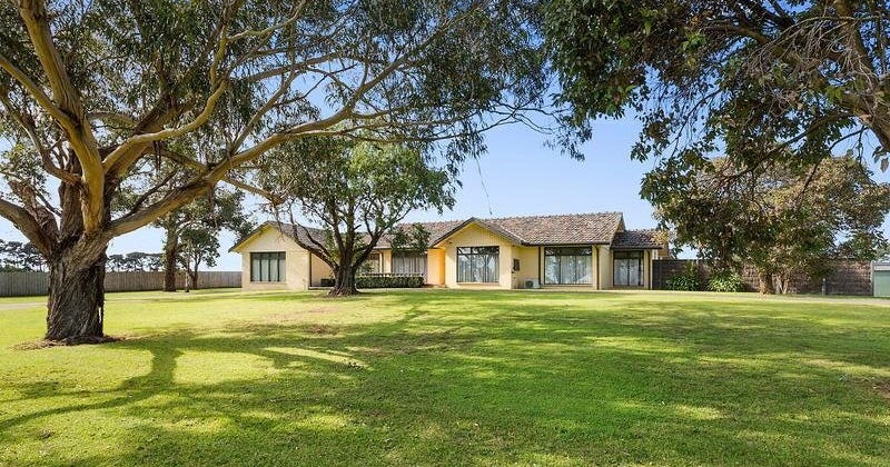 409 Boneo Road, Boneo VIC 3939 - property.com.au