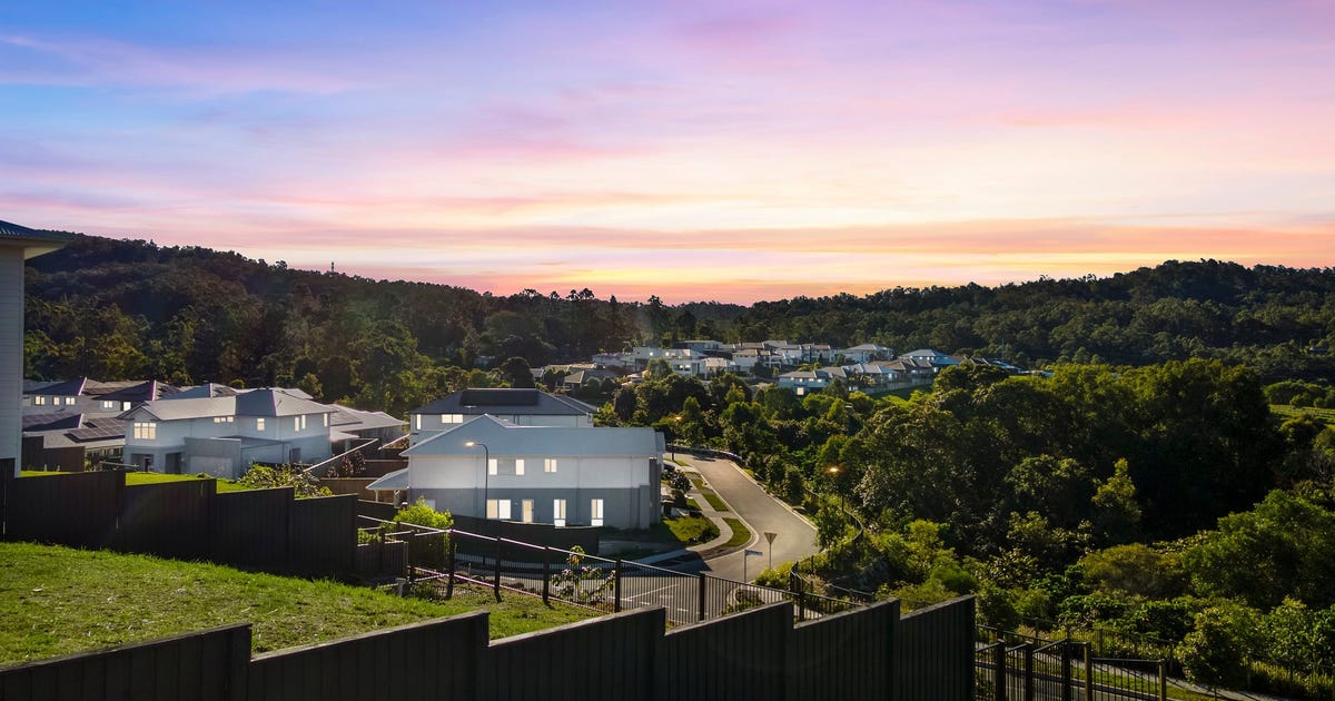 99 Tooloom Circuit, Upper Kedron QLD 4055 - property.com.au