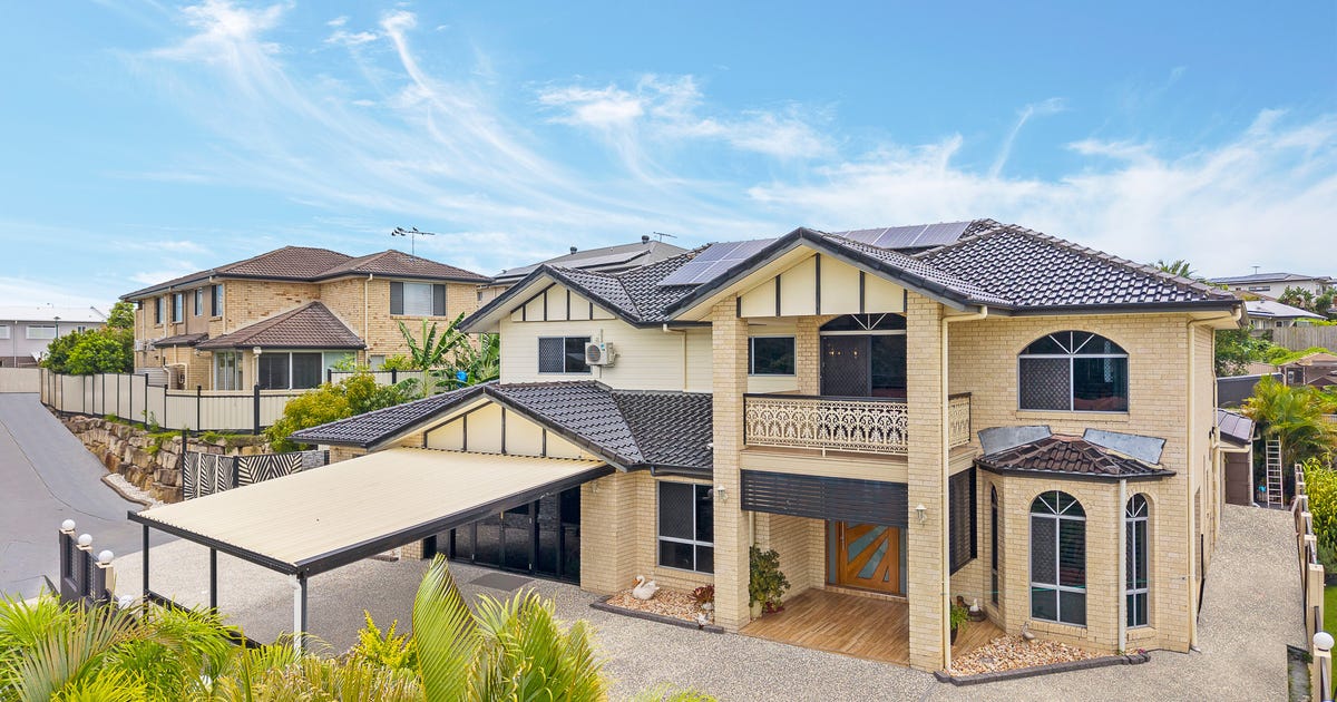 19 Taylor Place, Mackenzie QLD 4156 - property.com.au