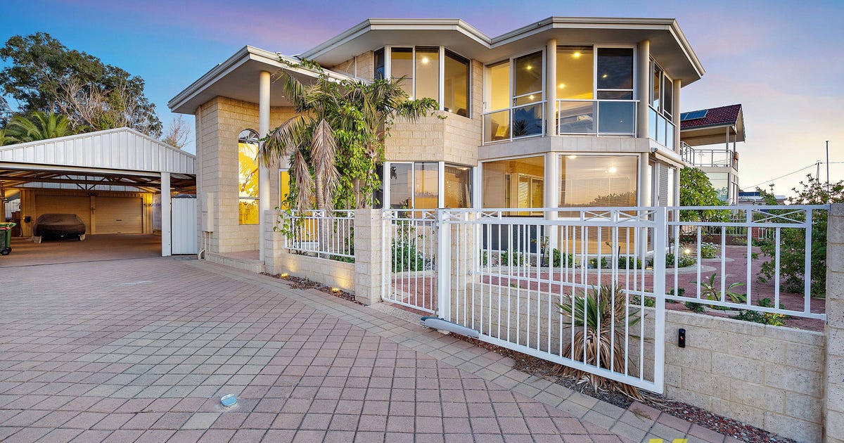 149 Rockingham Beach Road, Rockingham WA 6168 - property.com.au