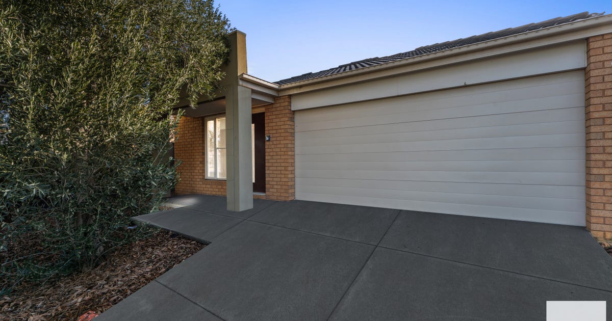 5 Duncombe Park Way, Deer Park VIC 3023 - property.com.au