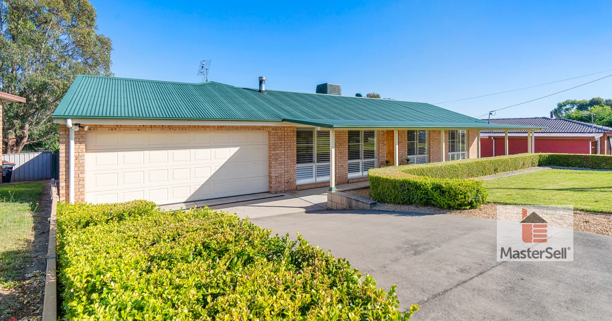 8 Carrigg Place, Gundagai NSW 2722 - property.com.au