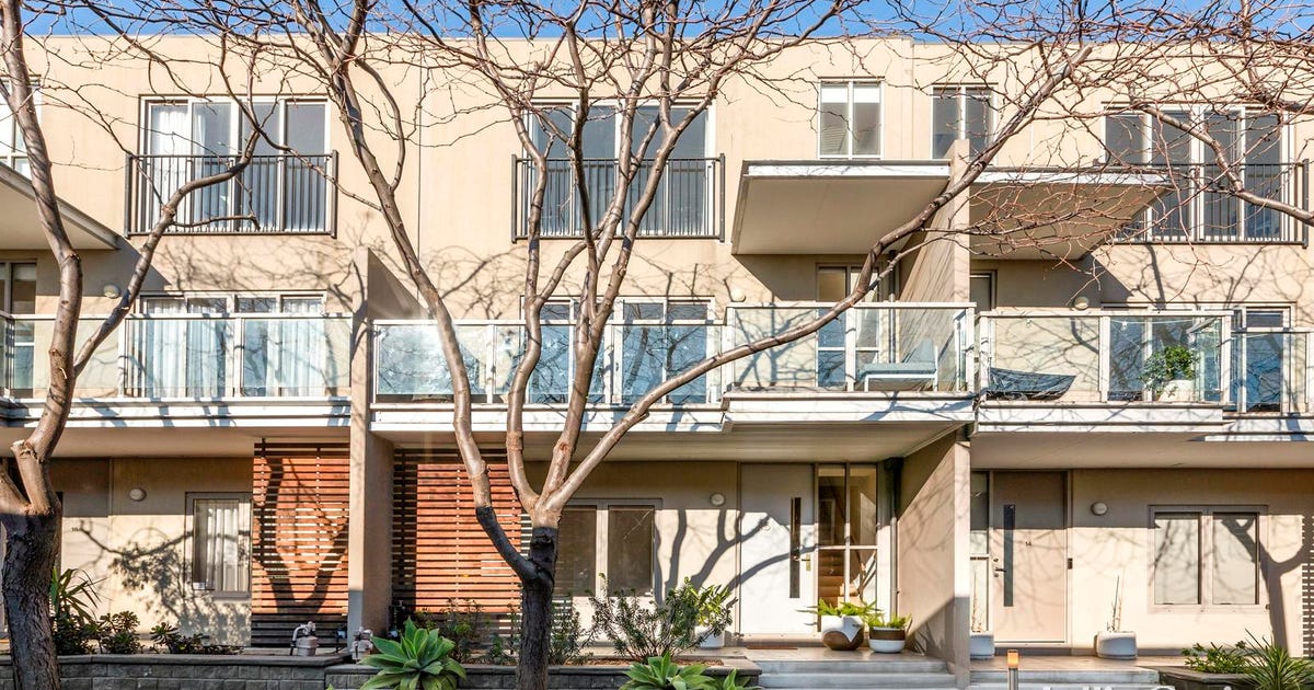 15/4-12 Fisher Parade, Ascot Vale VIC 3032 - property.com.au