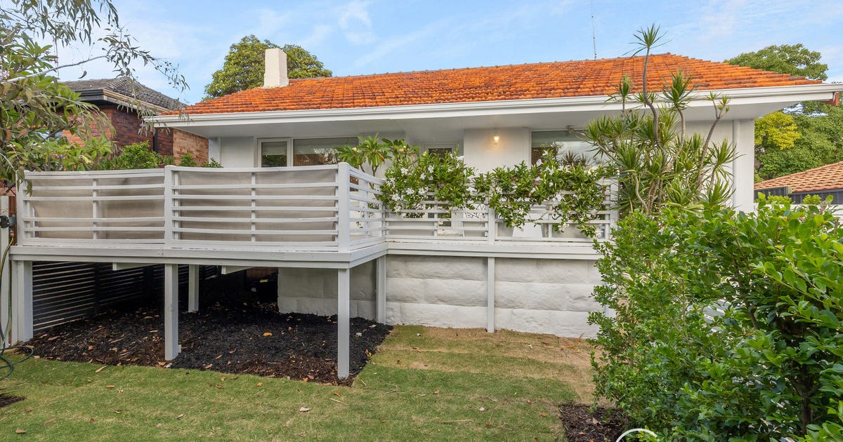 72 Duke Street, Scarborough WA 6019 - property.com.au