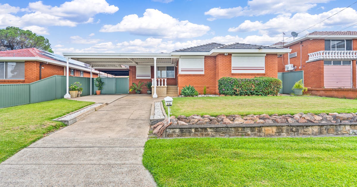 12 Tyrell Cres, Fairfield West NSW 2165 - property.com.au