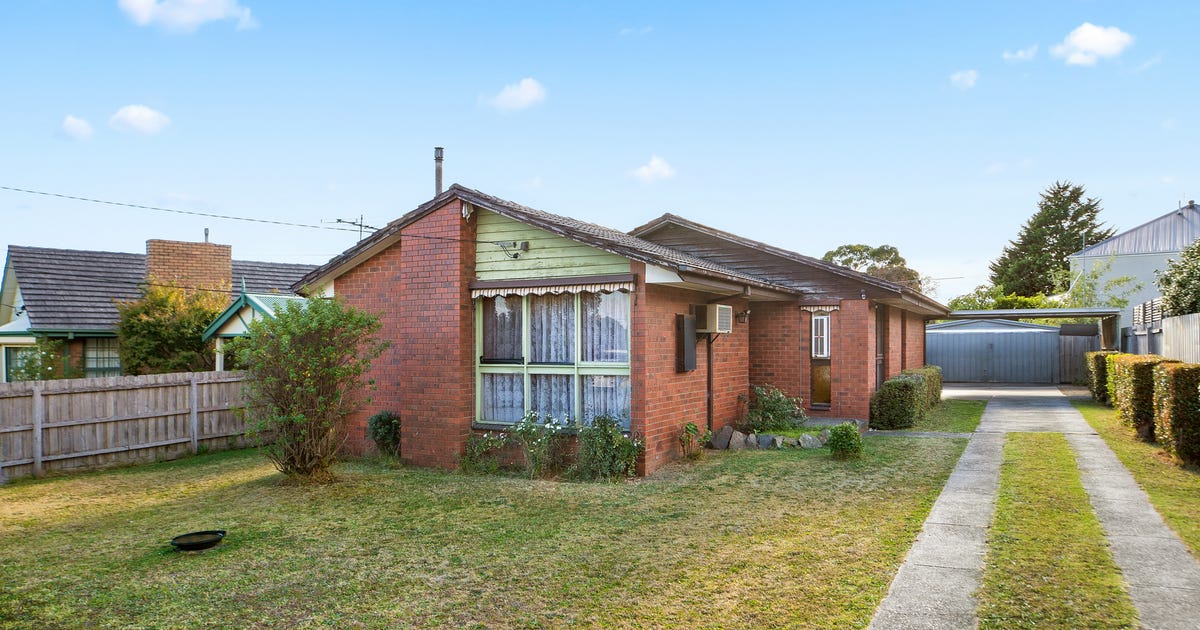 4 Anaba Street, Bayswater VIC 3153 - property.com.au
