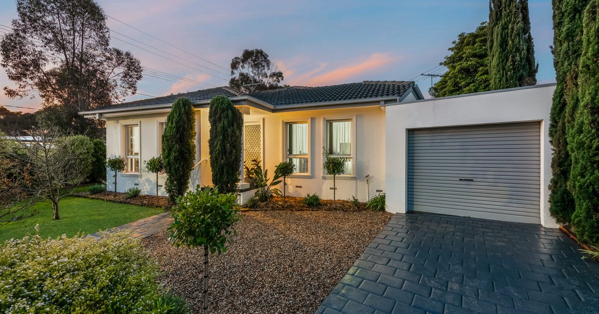 1 Blackwood Drive, Wheelers Hill VIC 3150 - property.com.au