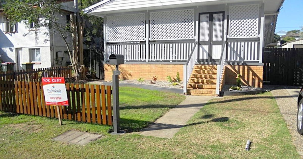 52 Agnew Street, Sandgate QLD 4017 - property.com.au