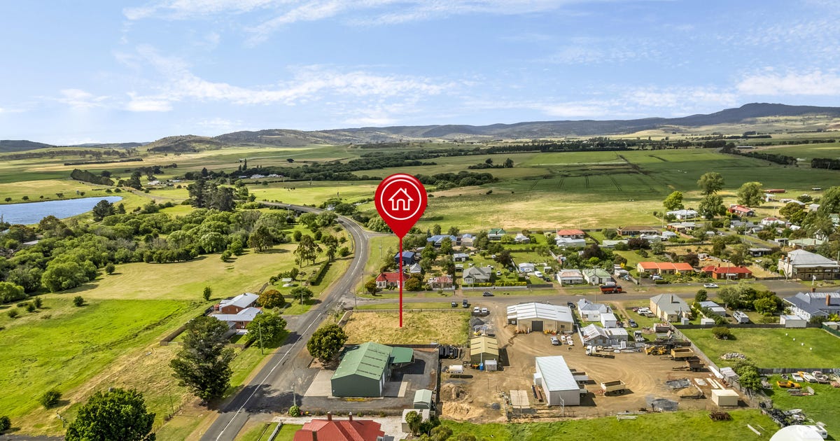 2 Alexander Street, Bothwell TAS 7030 - property.com.au