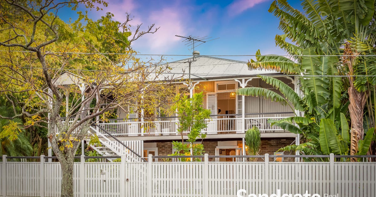 2 Eighth Avenue, Sandgate QLD 4017 - property.com.au