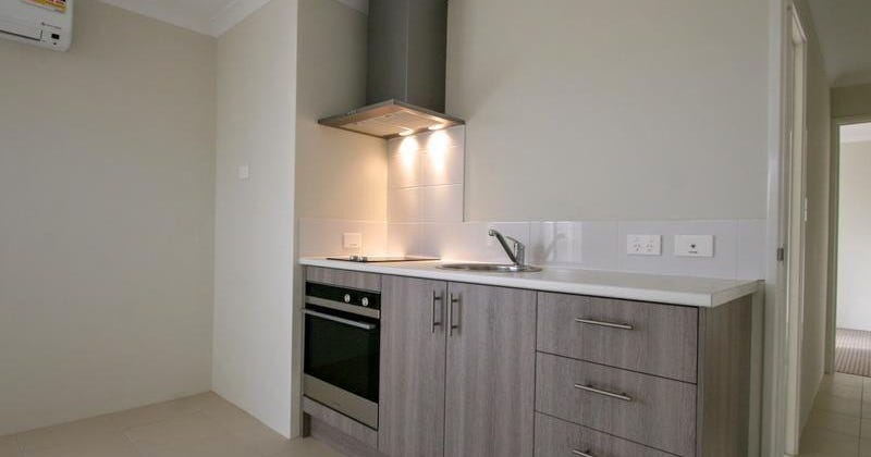 29B Balivanich Loop, Seville Grove WA 6112 - property.com.au