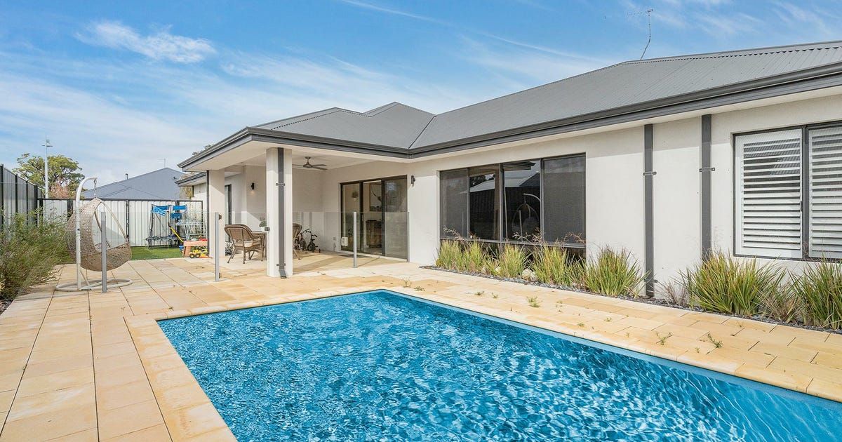 46 Redheart Road, Carramar WA 6031 - property.com.au