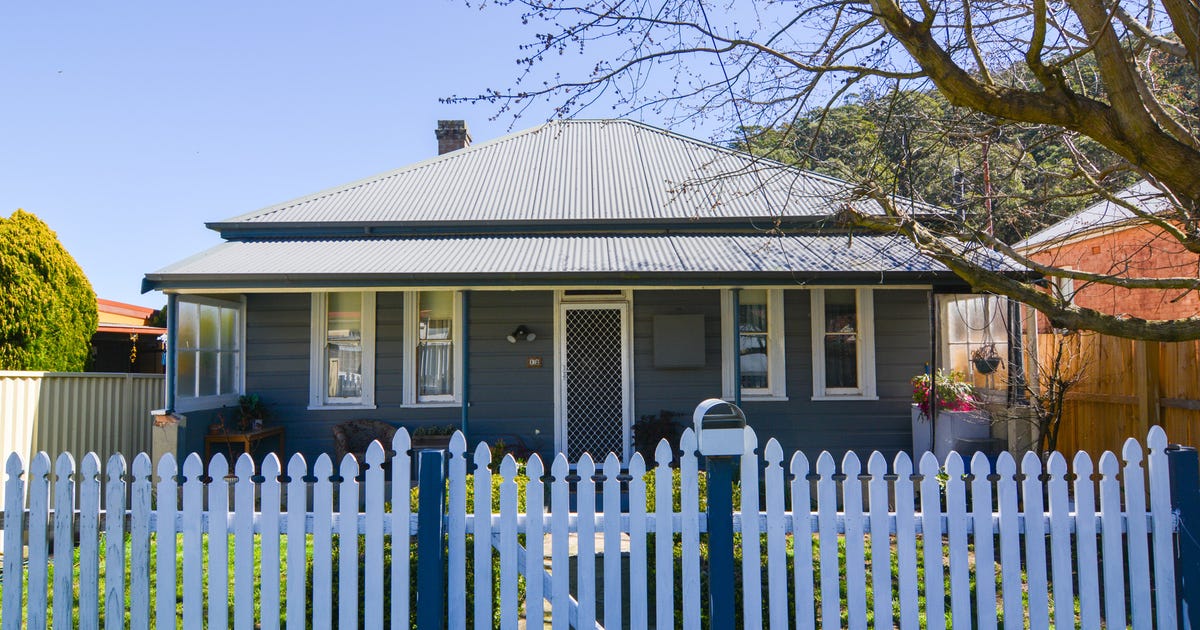 12 Victoria Avenue, Oakey Park NSW 2790 - property.com.au