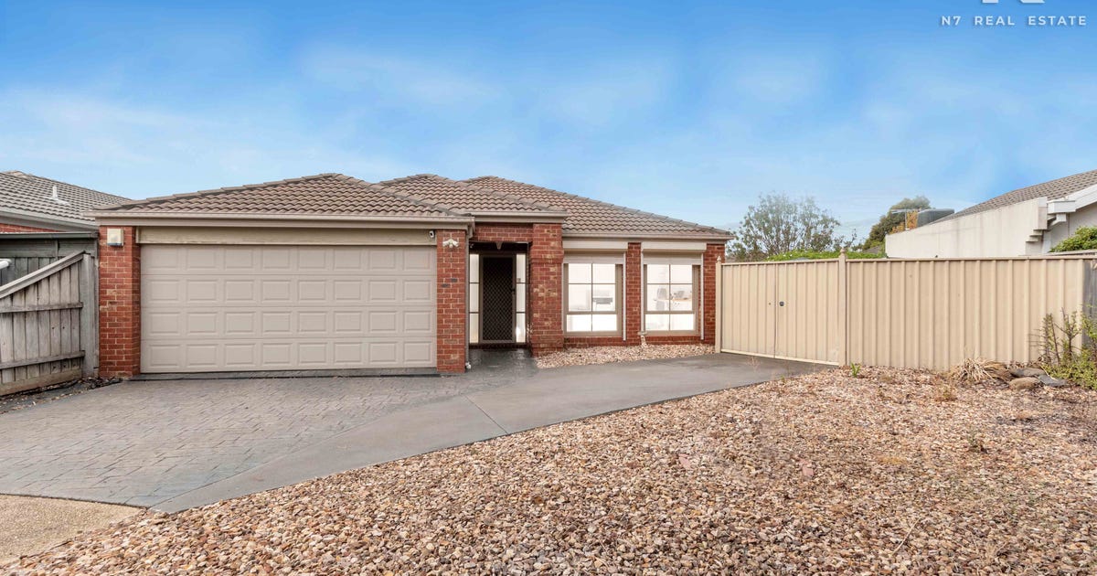 6 Brighton Place, Taylors Hill VIC 3037 - property.com.au