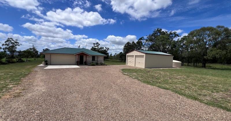11 Hilltop Drive, Ellesmere QLD 4610 - property.com.au