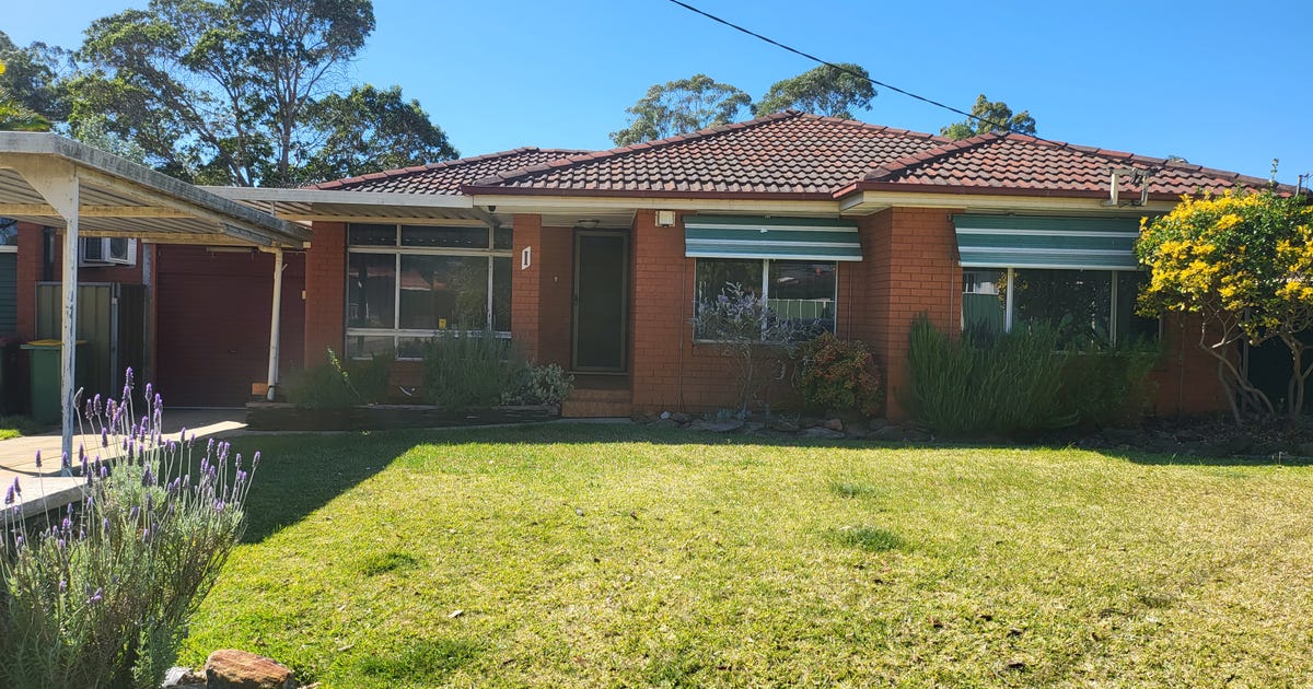 1 Amelia Cres, Canley Heights NSW 2166 - property.com.au