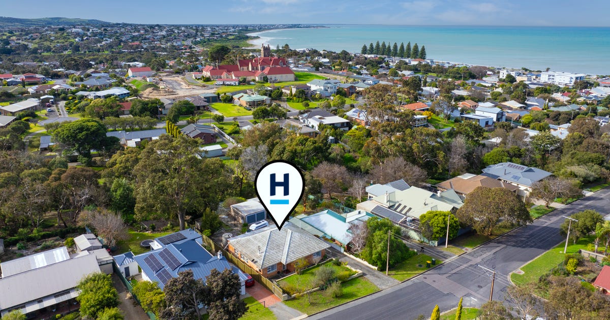 52 Cornhill Road, Victor Harbor SA 5211 - property.com.au