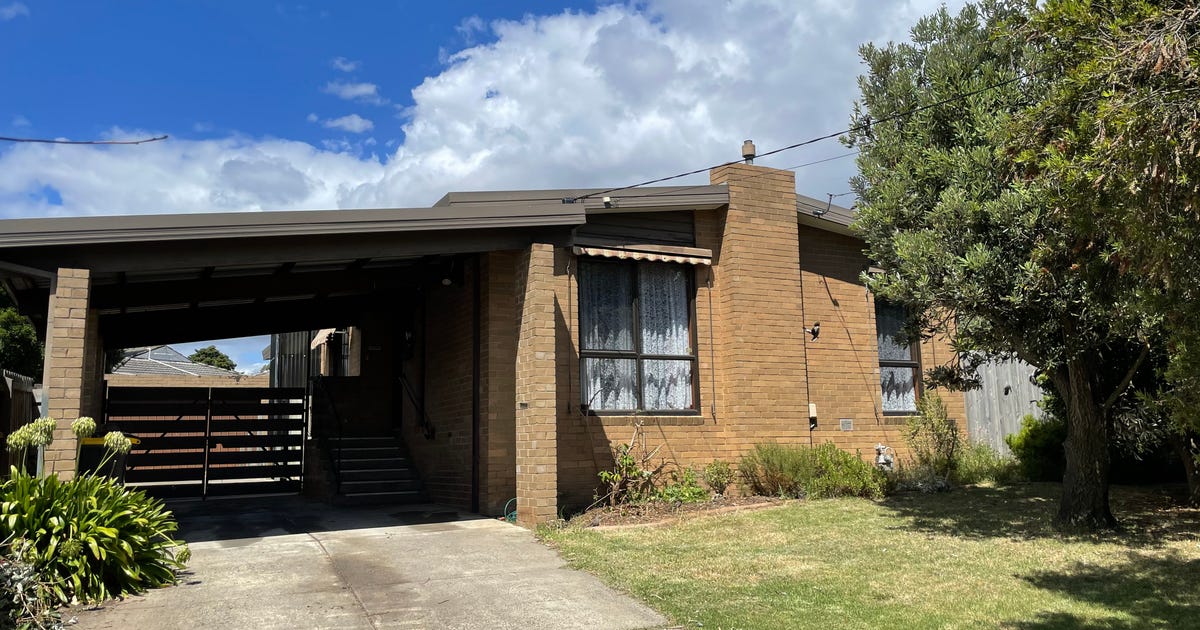 1 Kalera Court, Wheelers Hill VIC 3150 - property.com.au