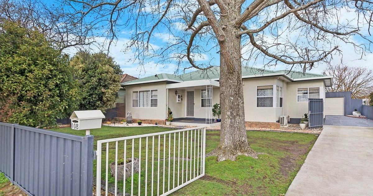 108 Kent Road, Hamilton VIC 3300 - property.com.au