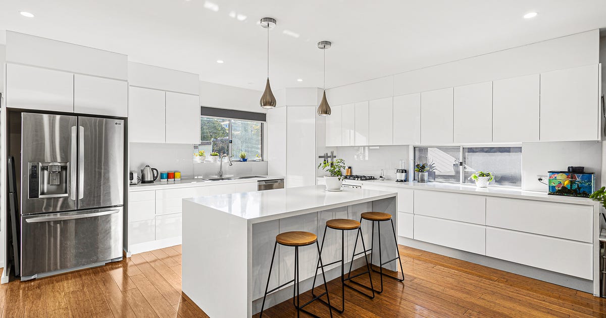 95 Bridge Street, Coniston NSW 2500 - property.com.au