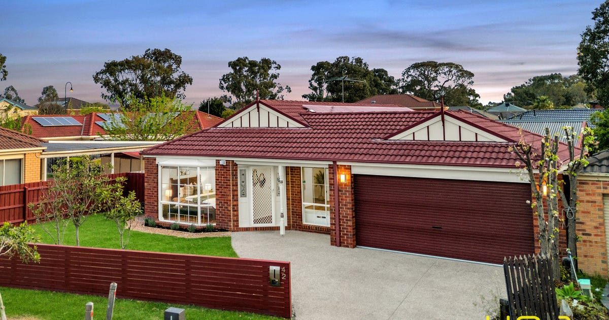 42 May Gibbs Cres, Lynbrook VIC 3975 - property.com.au
