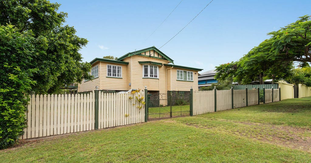 5 Foote Street, Newtown QLD 4305 - property.com.au
