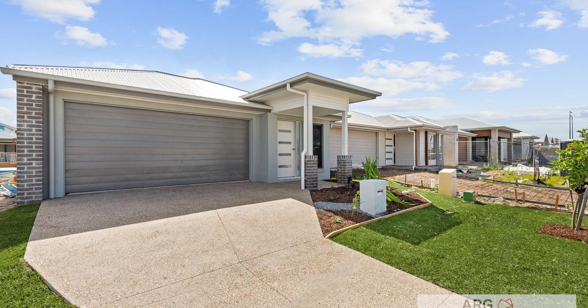 11 Lord Howe Circuit, Banya QLD 4551 - property.com.au