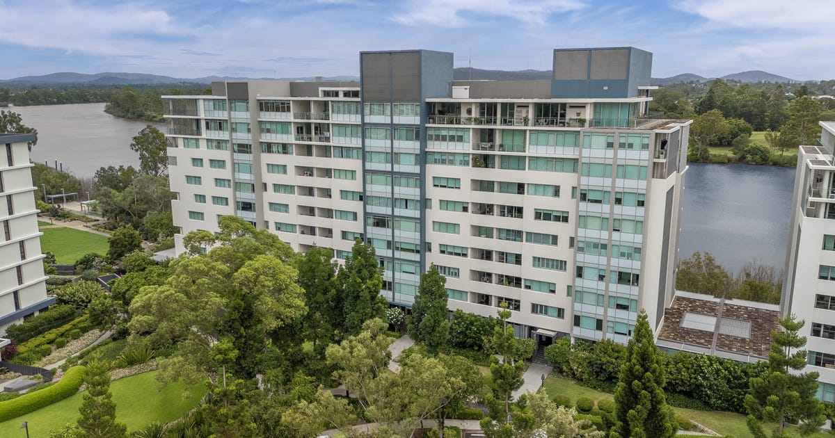 4203/205 King Arthur Terrace, Tennyson QLD 4105 - property.com.au