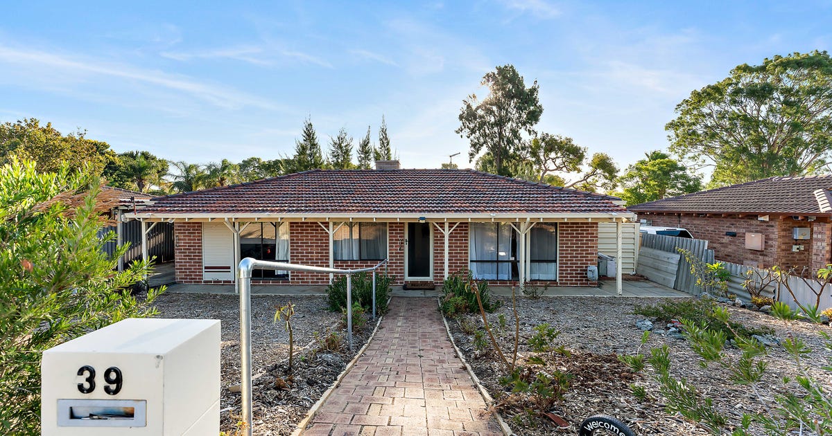 39 Plover Drive, Yangebup WA 6164 - property.com.au